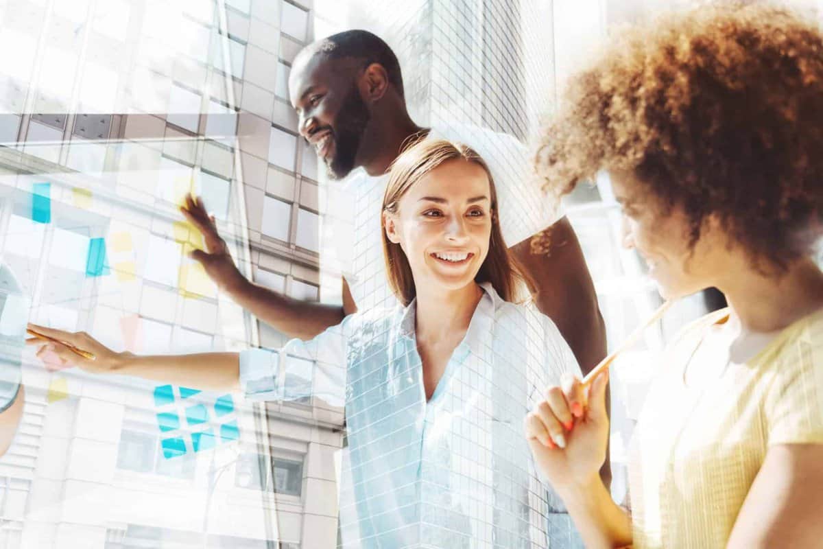 Design Sprint Guide 2025 | How To Conduct Design Sprints Effectively